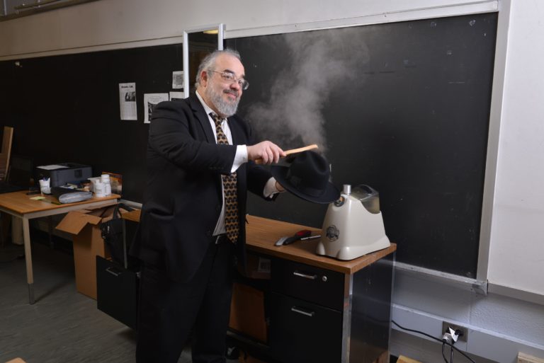 About Us – Yeshivish Hats